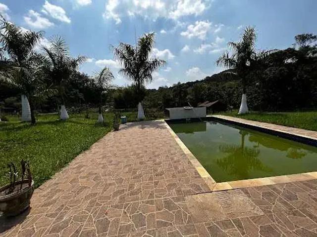 Sítio / Chácara para Venda em Embu Guaçu/SP Centro 3 Quartos