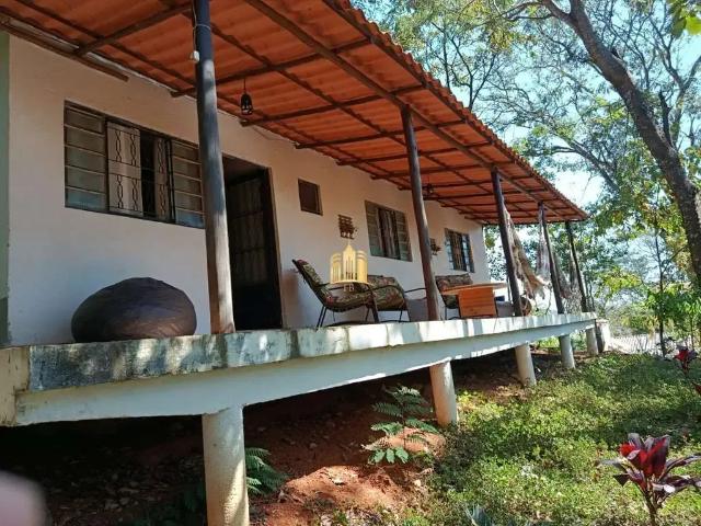 Sítio / Chácara para Venda em Esmeraldas/MG Amarillys 3 Quartos