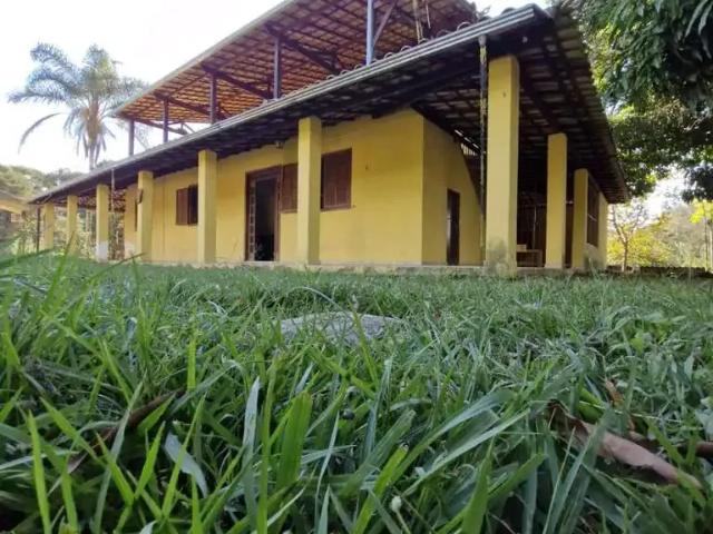 Sítio / Chácara para Venda em Esmeraldas/MG Jardim das Oliveiras 4 Quartos