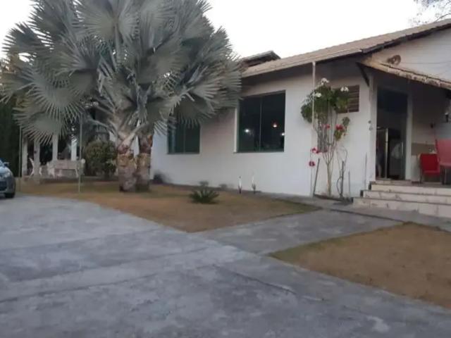Sítio / Chácara para Venda em Esmeraldas/MG São José 5 Quartos