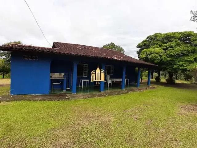Sítio / Chácara para Venda em Esmeraldas/MG Tropeiros 3 Quartos