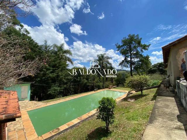 Sítio / Chácara para Venda em Extrema/MG Centro 4 Quartos