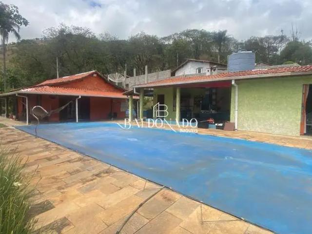 Sítio / Chácara para Venda em Extrema/MG Centro 3 Quartos