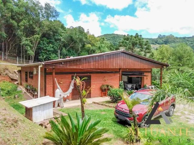 Sítio / Chácara para Venda em Farroupilha/RS Zona Rural 2 Quartos