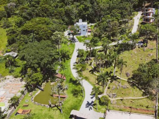 Sítio / Chácara para Venda em Florianópolis/SC Pântano do Sul 4 Quartos