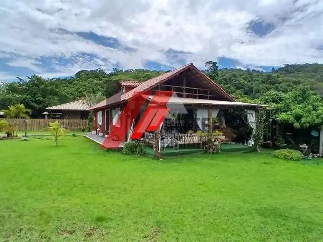 Sítio / Chácara para Venda em Florianópolis/SC Sambaqui 4 Quartos