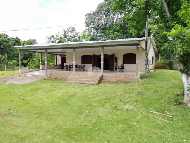 Sítio / Chácara para Venda em Honório Serpa/PR Zona Rural 3 Quartos