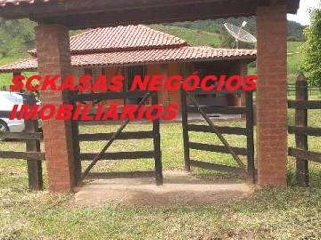 Sítio / Chácara para Venda em Heliodora/MG Zona Rural