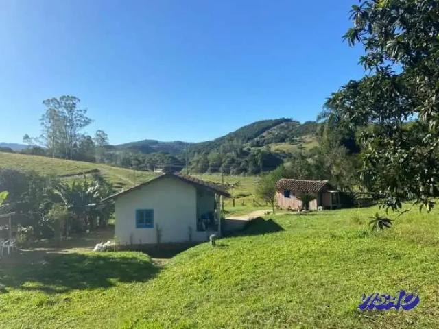 Sítio / Chácara para Venda em Imaruí/SC Fazenda Rio das Garças 3 Quartos