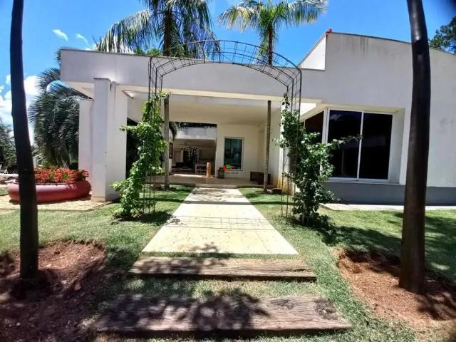 Sítio / Chácara para Venda em Indaiatuba/SP Recanto dos Pássaros 4 Quartos
