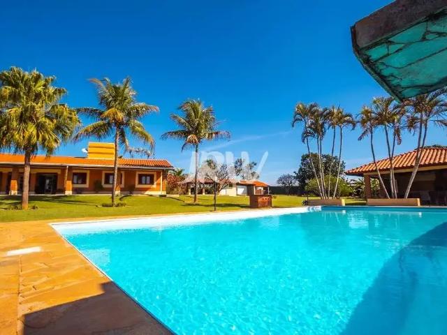 Sítio / Chácara para Venda em Indaiatuba/SP Vale das Laranjeiras 4 Quartos