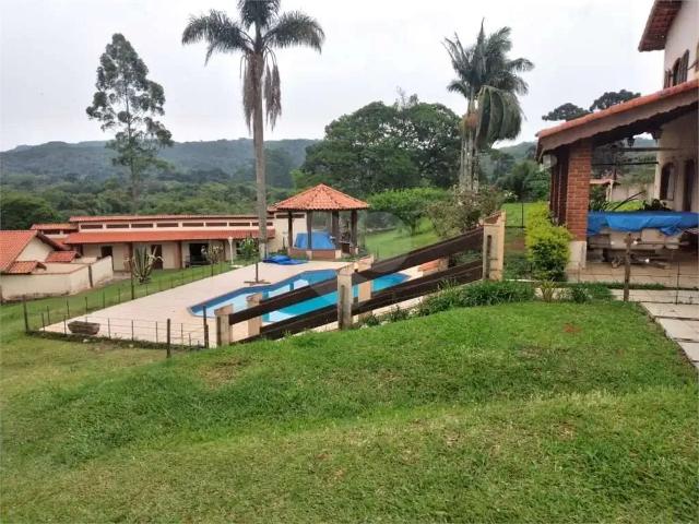 Sítio / Chácara para Venda em Ibiúna/SP Centro 4 Quartos