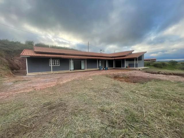Sítio / Chácara para Venda em Ibiúna/SP Verava 3 Quartos