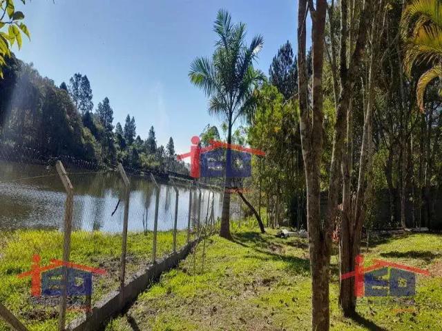 Sítio / Chácara para Venda em Ibiúna/SP Verava 4 Quartos