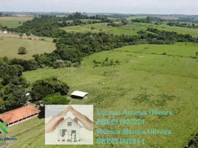 Sítio / Chácara para Venda em Iperó/SP Centro 3 Quartos