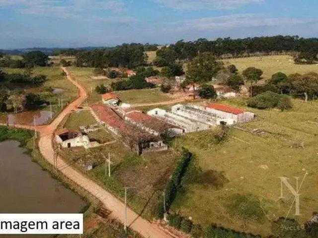 Sítio / Chácara para Venda em Itu/SP Jardim Paraíso II 3 Quartos