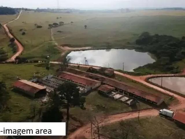 Sítio / Chácara para Venda em Itu/SP Pedregulho 3 Quartos