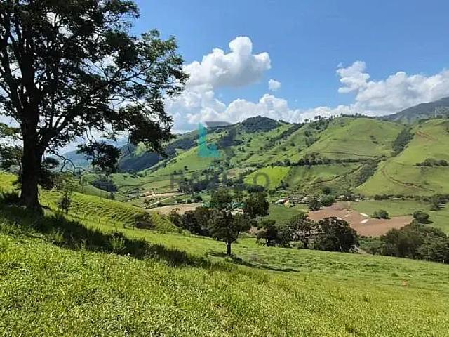 Sítio / Chácara para Venda em Itajubá/MG São Pedro 3 Quartos