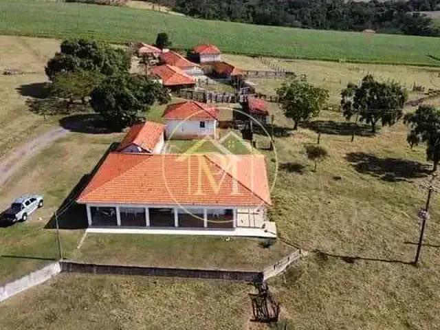 Sítio / Chácara para Venda em Itapetininga/SP Centro 3 Quartos