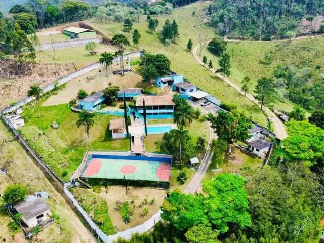 Sítio / Chácara para Venda em Itapecerica da Serra/SP Potuverá 4 Quartos