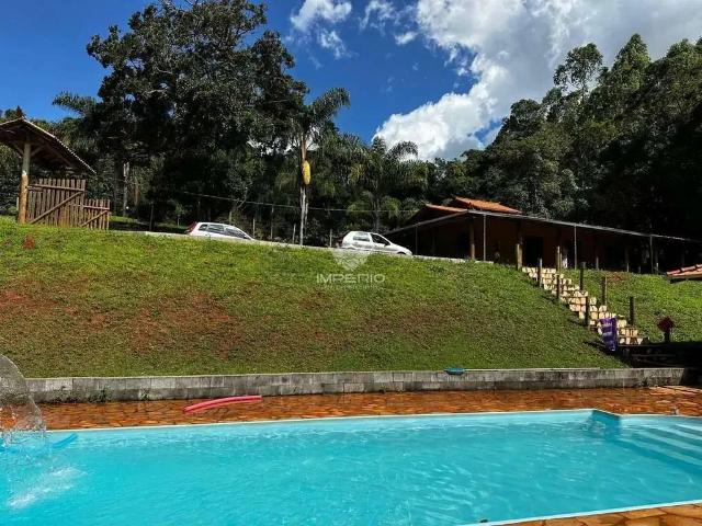 Sítio / Chácara para Venda em Itatiaiuçu/MG Centro 5 Quartos