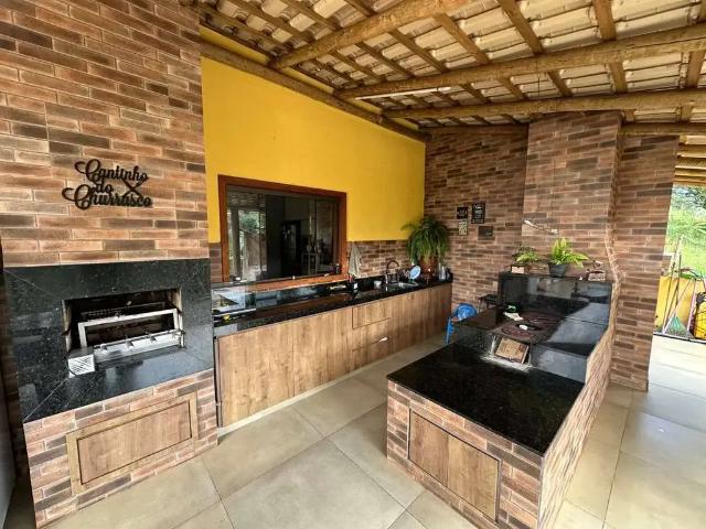 Sítio / Chácara para Venda em Itatiaiuçu/MG Centro 3 Quartos