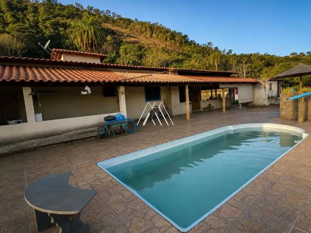 Sítio / Chácara para Venda em Itaúna/MG Área Rural de Itaúna 3 Quartos