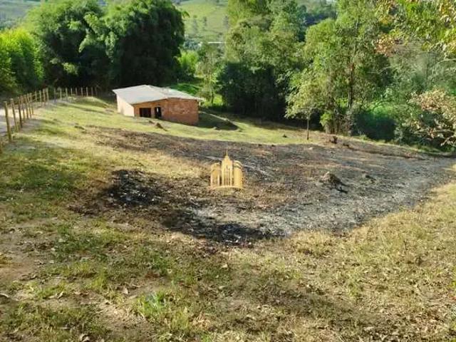 Sítio / Chácara para Venda em Itaúna/MG Lourdes 2 Quartos