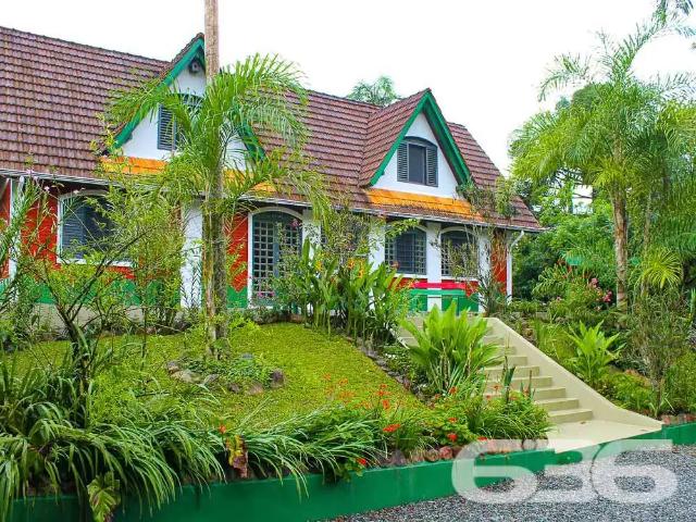 Sítio / Chácara para Venda em Joinville/SC Nova Brasília 6 Quartos