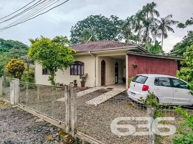 Sítio / Chácara para Venda em Joinville/SC Pirabeiraba 3 Quartos