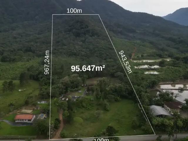 Sítio / Chácara para Venda em Joinville/SC Pirabeiraba 4 Quartos