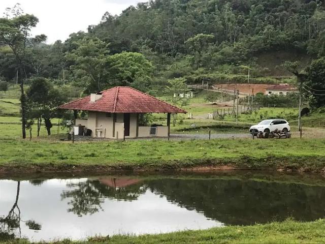 Sítio / Chácara para Venda em Joinville/SC Vila Nova 1 Quartos