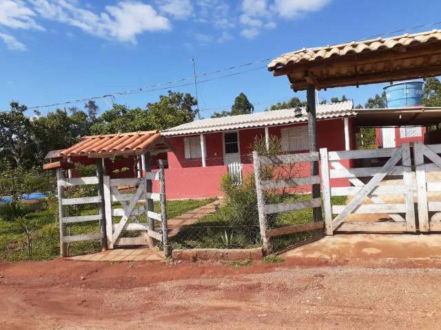 Sítio / Chácara para Venda em Jaboticatubas/MG Curralinho 2 Quartos