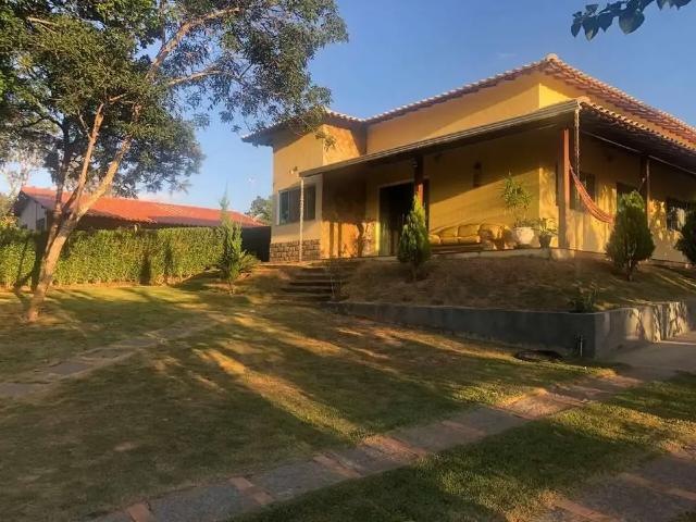 Sítio / Chácara para Venda em Jaboticatubas/MG Centro 3 Quartos