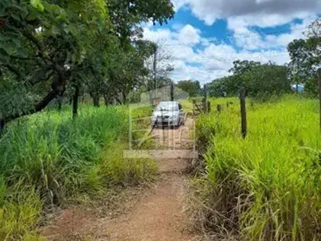 Sítio / Chácara para Venda em Jaboticatubas/MG Centro 3 Quartos