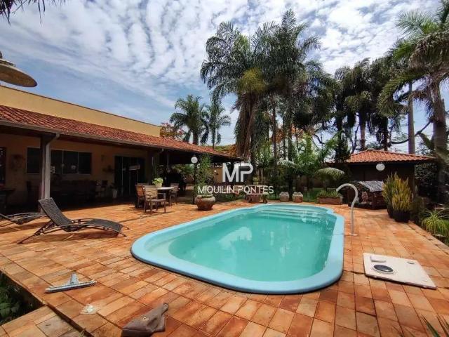 Sítio / Chácara para Venda em Jaboticabal/SP Jardim América 4 Quartos