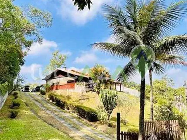 Sítio / Chácara para Venda em Jacareí/SP Condomínio Lagoinha 3 Quartos