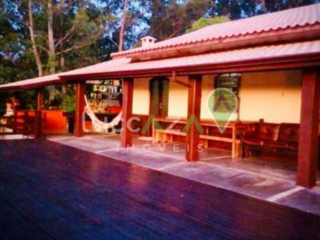 Sítio / Chácara para Venda em Jacareí/SP Condomínio Lagoinha 3 Quartos