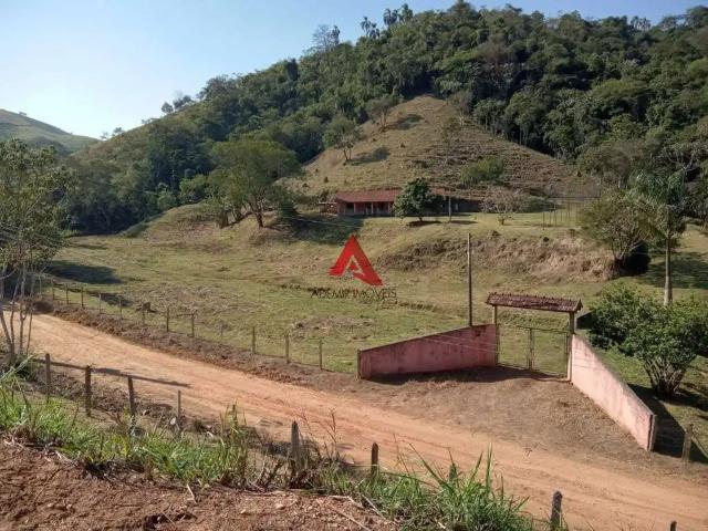 Sítio / Chácara para Venda em Jacareí/SP Jardim Alvorada 2 Quartos