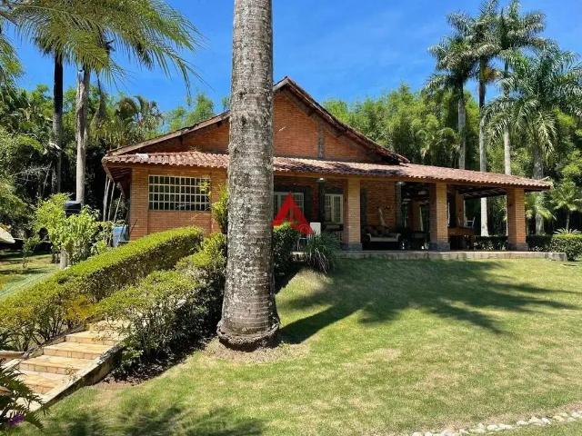 Sítio / Chácara para Venda em Jacareí/SP Parateí do Meio 3 Quartos