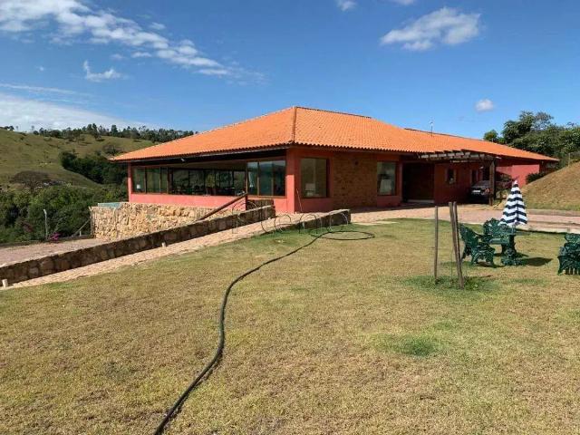 Sítio / Chácara para Venda em Jaguariúna/SP Centro 4 Quartos