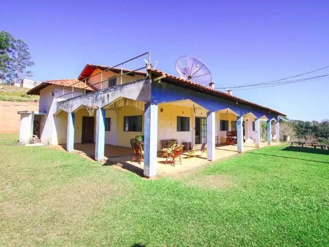 Sítio / Chácara para Venda em Jambeiro/SP Santa Clara 4 Quartos