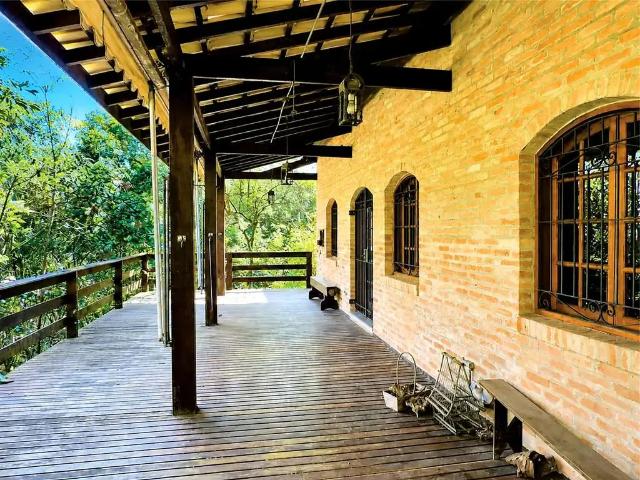 Sítio / Chácara para Venda em Jandira/SP Chácaras do Peroba 3 Quartos