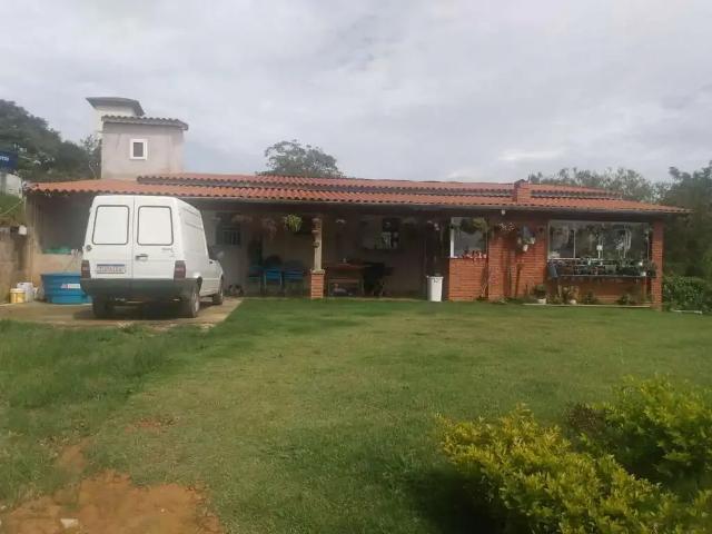 Sítio / Chácara para Venda em Jarinu/SP Aglomeração Urbana de Jundiaí 2 Quartos