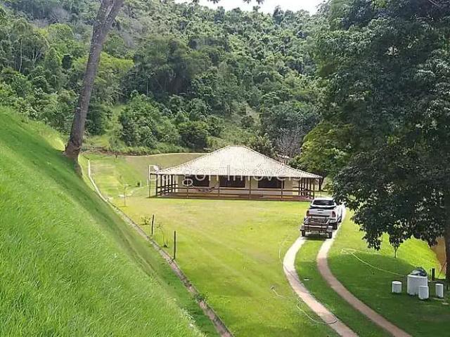Sítio / Chácara para Venda em Juiz de Fora/MG Monte Verde 4 Quartos
