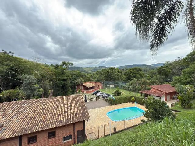 Sítio / Chácara para Venda em Juiz de Fora/MG Salvaterra 3 Quartos