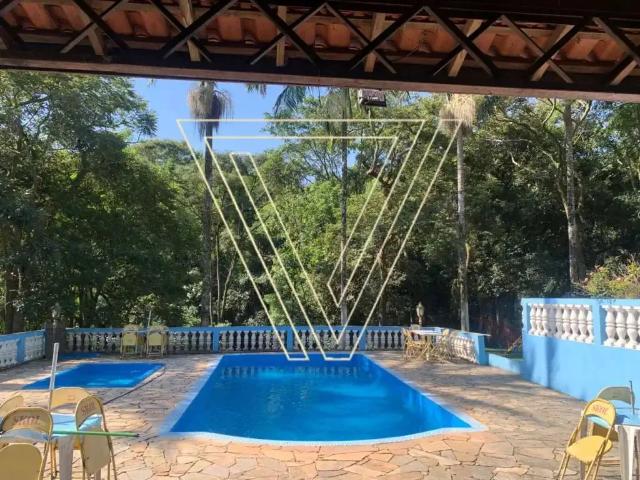 Sítio / Chácara para Venda em Jundiaí/SP Chácara São Francisco 3 Quartos