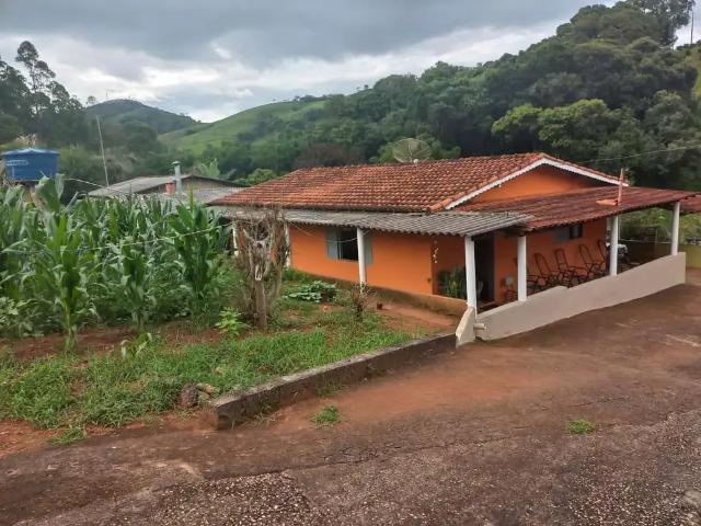 Sítio / Chácara para Venda em Ouro Fino/MG Zona Rural 2 Quartos