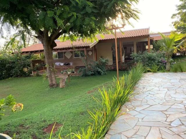 Sítio / Chácara para Venda em Londrina/PR Área Rural de Londrina 3 Quartos