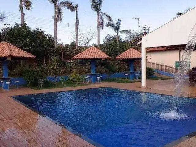 Sítio / Chácara para Venda em Londrina/PR Limoeiro 3 Quartos